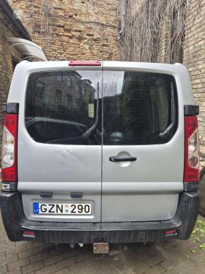 Pelēks Peugeot Expert 2010 Viļņa, ar dzinēja tilpumu 2.00 L un nobraukumu 147 tūkst. km par 3890 €, foto 11 vietnē AUTOMOTO.COM.LV