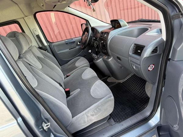 Pelēks Peugeot Expert 2015 Šauļi, ar dzinēja tilpumu 2.00 L un nobraukumu 273 tūkst. km par 7500 €, foto 9 vietnē AUTOMOTO.COM.LV