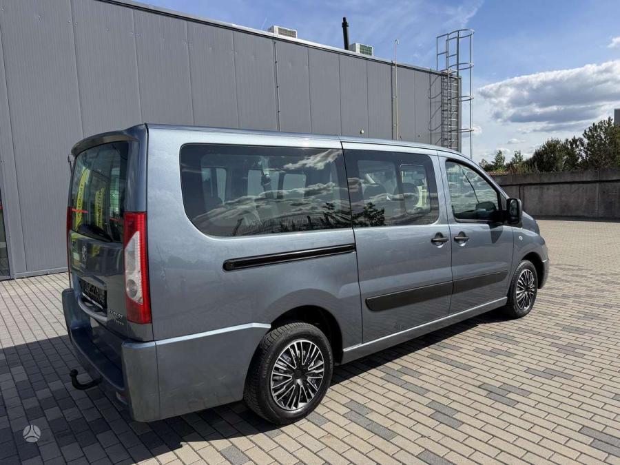 Pelēks Peugeot Expert 2015 Šauļi, ar dzinēja tilpumu 2.00 L un nobraukumu 271 tūkst. km par 7450 €, foto 3 vietnē AUTOMOTO.COM.LV