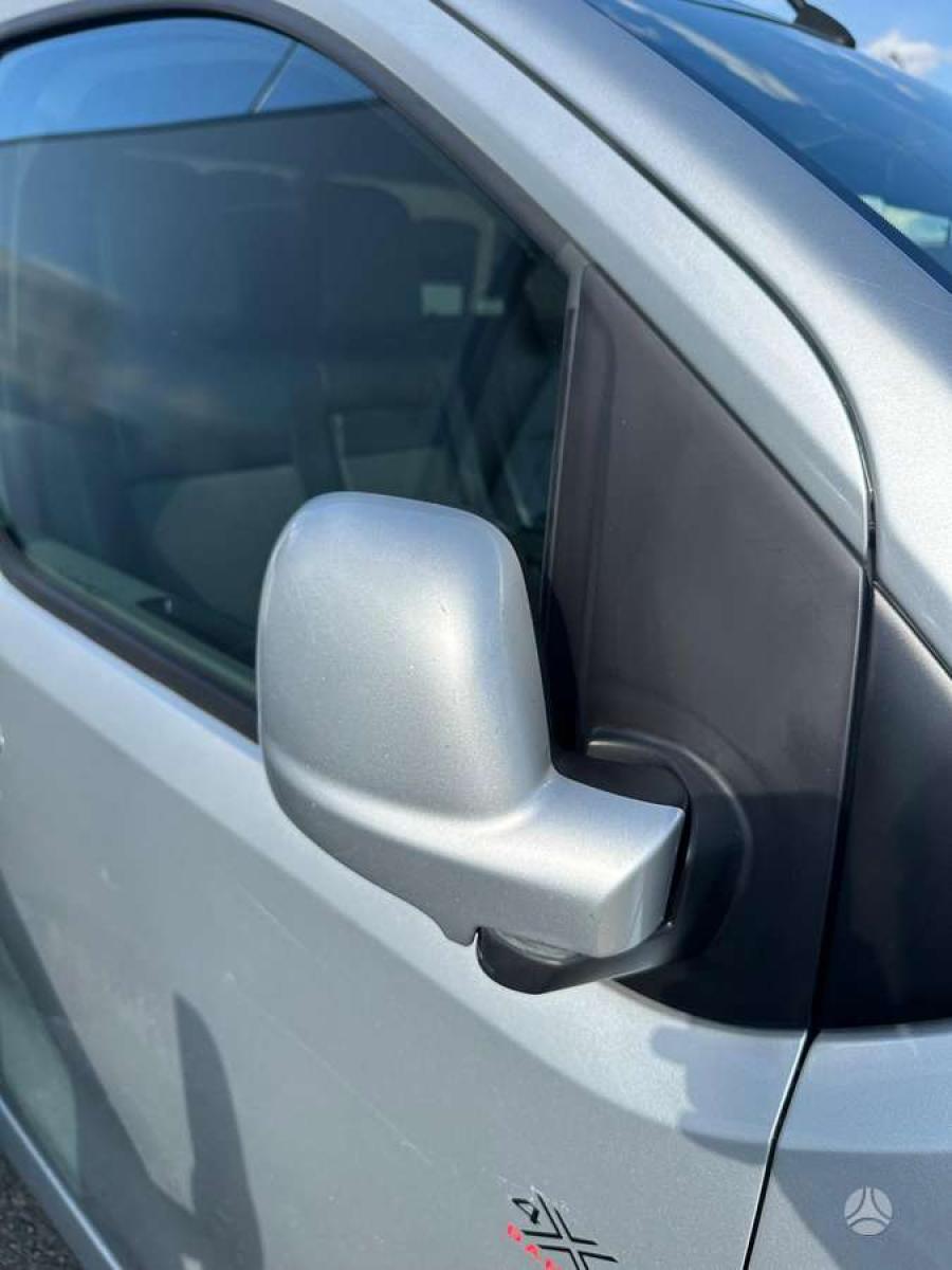 Grey Peugeot Expert 2019 in Telschi, with an engine capacity of 2.00 L and mileage of 172 thousand km for 9900 €, photo 15 on AUTOMOTO.COM.LV