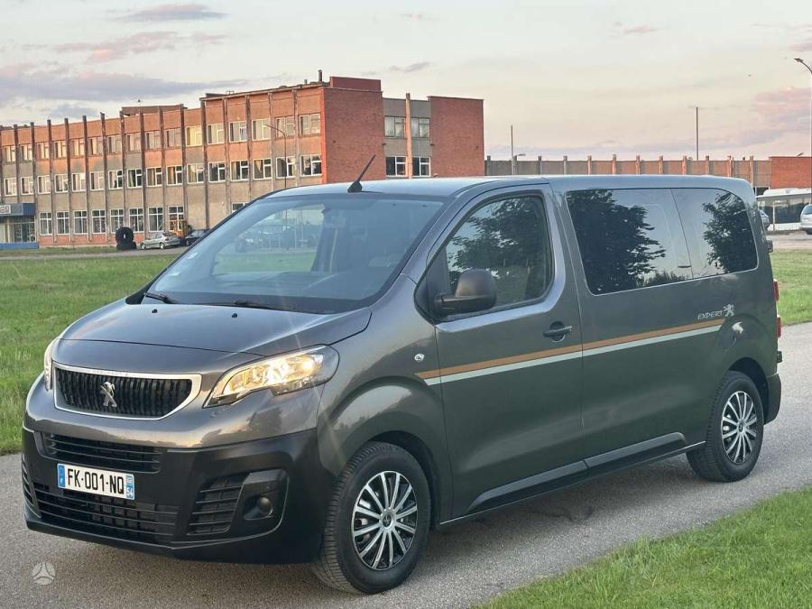 Grey Peugeot Expert 2019 in Siauliai, with an engine capacity of 1.50 L and mileage of 266 thousand km for 13450 €, photo 3 on AUTOMOTO.COM.LV