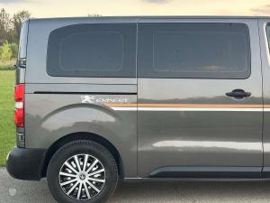 Grey Peugeot Expert 2019 in Siauliai, with an engine capacity of 1.50 L and mileage of 266 thousand km for 13450 €, photo 12 on AUTOMOTO.COM.LV