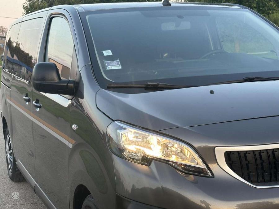Grey Peugeot Expert 2019 in Siauliai, with an engine capacity of 1.50 L and mileage of 266 thousand km for 13450 €, photo 15 on AUTOMOTO.COM.LV
