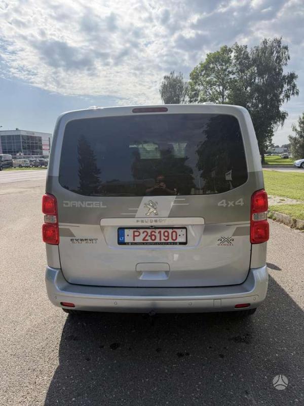 Pelēks Peugeot Expert 2019 Skaudvilė, ar dzinēja tilpumu 2.00 L un nobraukumu 116 tūkst. km par 11900 €, foto 9 vietnē AUTOMOTO.COM.LV