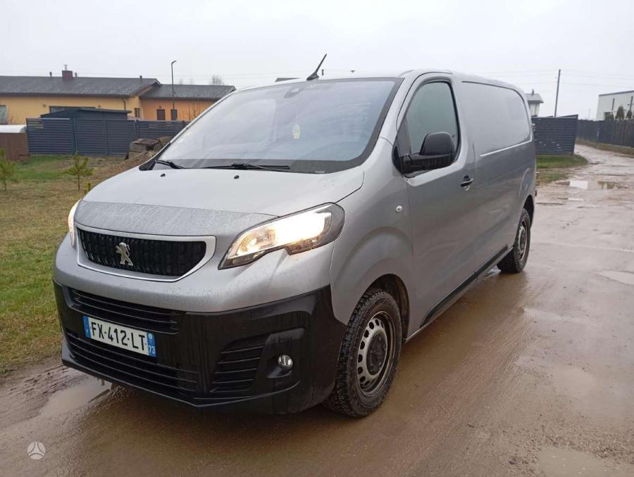 Grey Peugeot Expert 2021 in Kaunas, with an engine capacity of 2.00 L and mileage of 210 thousand km for 9500 €, photo 1 on AUTOMOTO.COM.LV