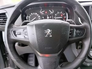 Grey Peugeot Expert 2021 in Kaunas, with an engine capacity of 2.00 L and mileage of 210 thousand km for 9500 €, photo 7 on AUTOMOTO.COM.LV