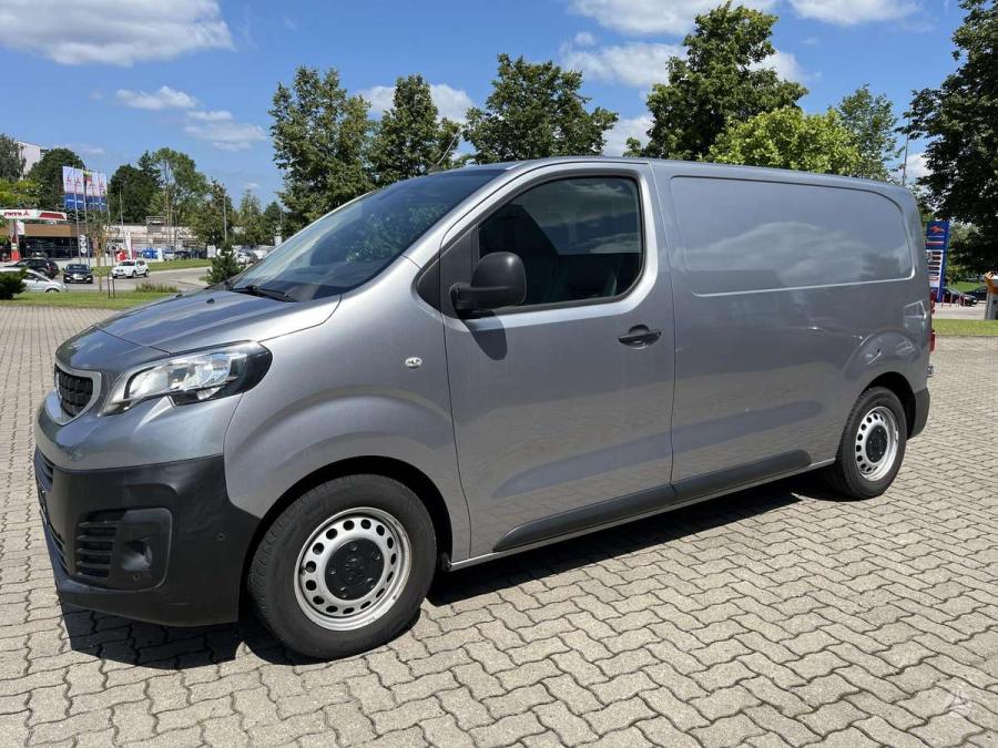 Grey Peugeot Expert 2021 in Alytus, with an engine capacity of 1.50 L and mileage of 189 thousand km for 9438 €, photo 1 on AUTOMOTO.COM.LV