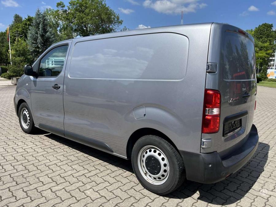 Grey Peugeot Expert 2021 in Alytus, with an engine capacity of 1.50 L and mileage of 189 thousand km for 9438 €, photo 3 on AUTOMOTO.COM.LV
