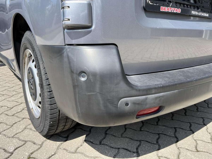Grey Peugeot Expert 2021 in Alytus, with an engine capacity of 1.50 L and mileage of 189 thousand km for 9438 €, photo 20 on AUTOMOTO.COM.LV