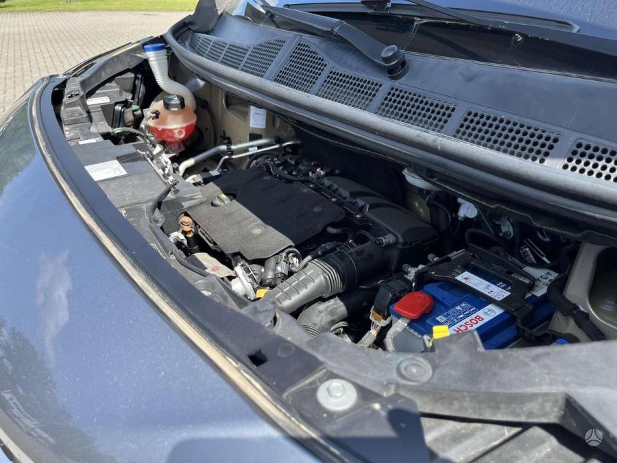 Grey Peugeot Expert 2021 in Alytus, with an engine capacity of 1.50 L and mileage of 189 thousand km for 9438 €, photo 24 on AUTOMOTO.COM.LV