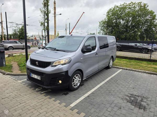 Grey Peugeot Expert 2022 in Vilnius, with an engine capacity of 2.00 L and mileage of 159 thousand km for 23595 €, photo 3 on AUTOMOTO.COM.LV