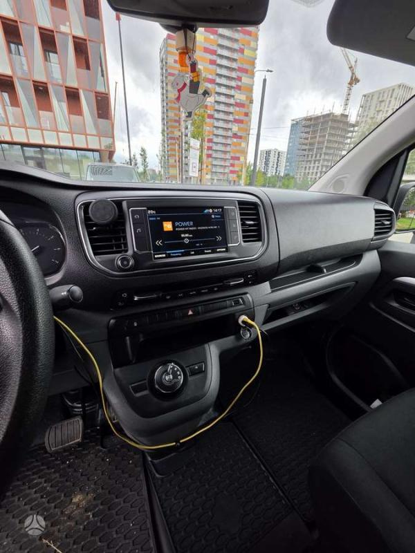 Grey Peugeot Expert 2022 in Vilnius, with an engine capacity of 2.00 L and mileage of 159 thousand km for 23595 €, photo 11 on AUTOMOTO.COM.LV
