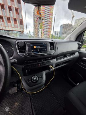 Grey Peugeot Expert 2022 in Vilnius, with an engine capacity of 2.00 L and mileage of 159 thousand km for 23595 €, photo 11 on AUTOMOTO.COM.LV