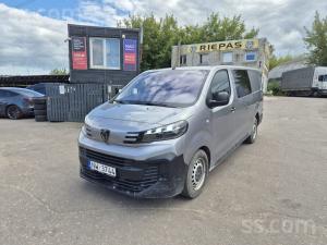 Серый Пежо Эксперт груз.-пасс. 2024 в Рига, объемом двигателя 2.00 л и пробегом 38 тыс. км за 32990 €, фото 1 на AUTOMOTO.COM.LV
