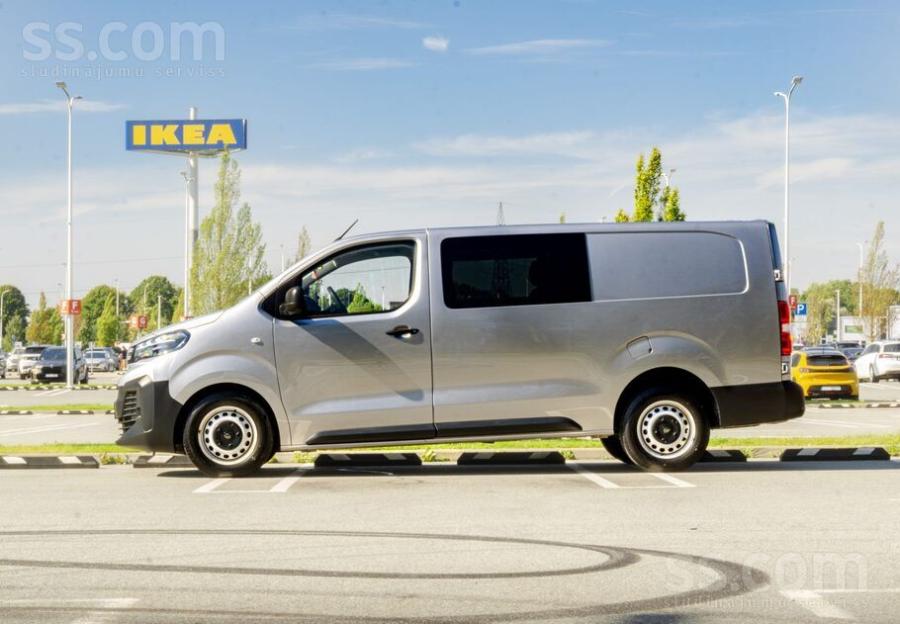 Grey Peugeot Expert 2024 in Riga, with an engine capacity of 2.00 L and mileage of 38 thousand km for 31590 €, photo 6 on AUTOMOTO.COM.LV