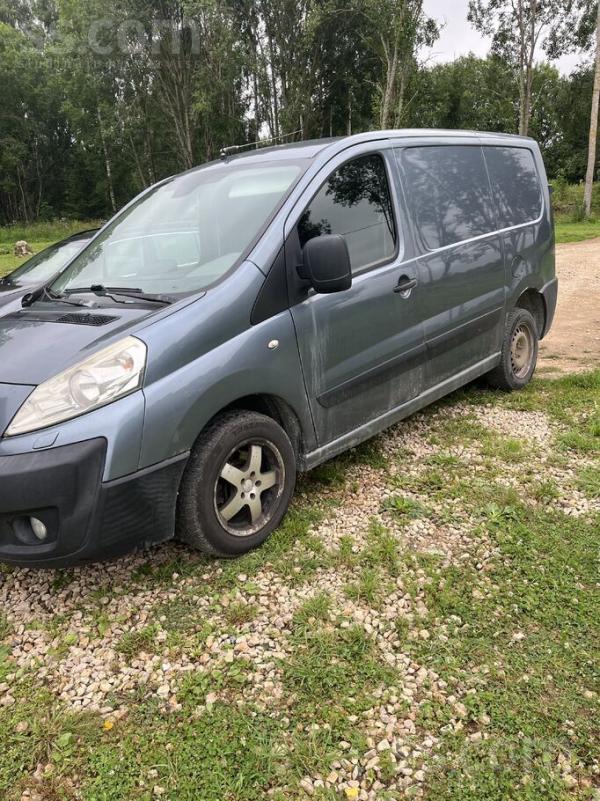 Grey Peugeot Expert 2008 in Riga, with an engine capacity of 2.00 L and mileage of 520 thousand km for 1000 €, photo 1 on AUTOMOTO.COM.LV