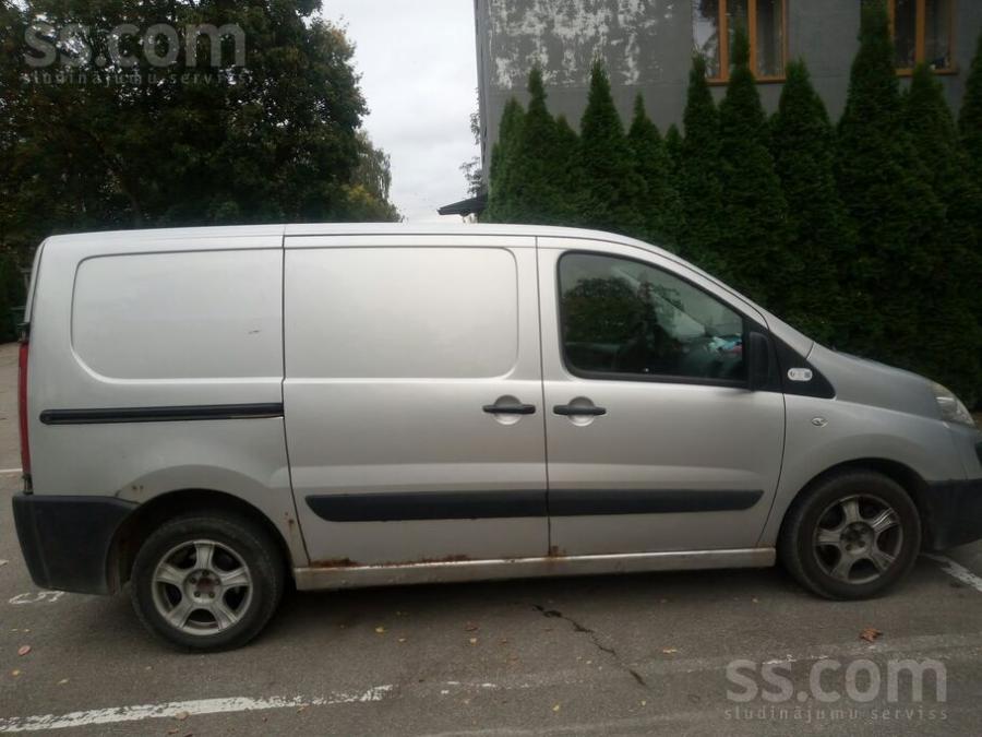 Grey Peugeot Expert 2010 in Riga, with an engine capacity of 2.00 L and mileage of 394 thousand km for 2250 €, photo 1 on AUTOMOTO.COM.LV