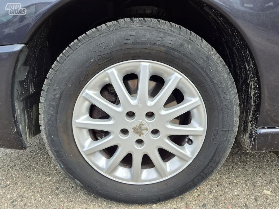 Grey Peugeot Expert 2011 in Klaipeda, with an engine capacity of 2.00 L and mileage of 287 thousand km for 6500 €, photo 18 on AUTOMOTO.COM.LV