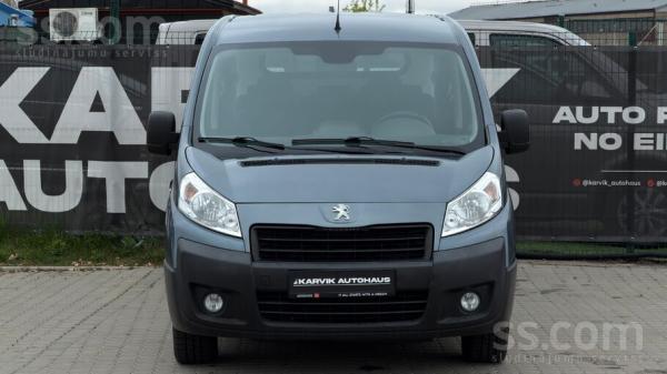 Grey Peugeot Expert 2015 in Liepaja, with an engine capacity of 2.00 L and mileage of 296 thousand km for 4850 €, photo 10 on AUTOMOTO.COM.LV