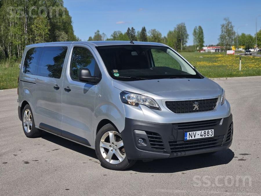 Grey Peugeot Expert 2017 in Aizkraukle, with an engine capacity of 1.60 L and mileage of 285 thousand km for 10500 €, photo 4 on AUTOMOTO.COM.LV
