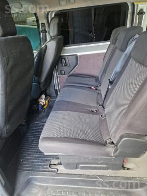 Grey Peugeot Expert 2017 in Aizkraukle, with an engine capacity of 1.60 L and mileage of 292 thousand km for 9300 €, photo 10 on AUTOMOTO.COM.LV