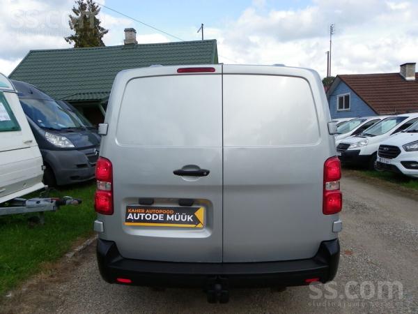 Grey Peugeot Expert 2017 in Valka, with an engine capacity of 2.00 L and mileage of 146 thousand km for 9600 €, photo 6 on AUTOMOTO.COM.LV