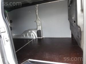 Grey Peugeot Expert 2017 in Valka, with an engine capacity of 2.00 L and mileage of 146 thousand km for 9600 €, photo 14 on AUTOMOTO.COM.LV