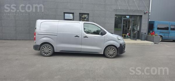 Pelēks Peugeot Expert 2020 Rīga, ar dzinēja tilpumu 1.50 L un nobraukumu 324 tūkst. km par 10800 €, foto 4 vietnē AUTOMOTO.COM.LV