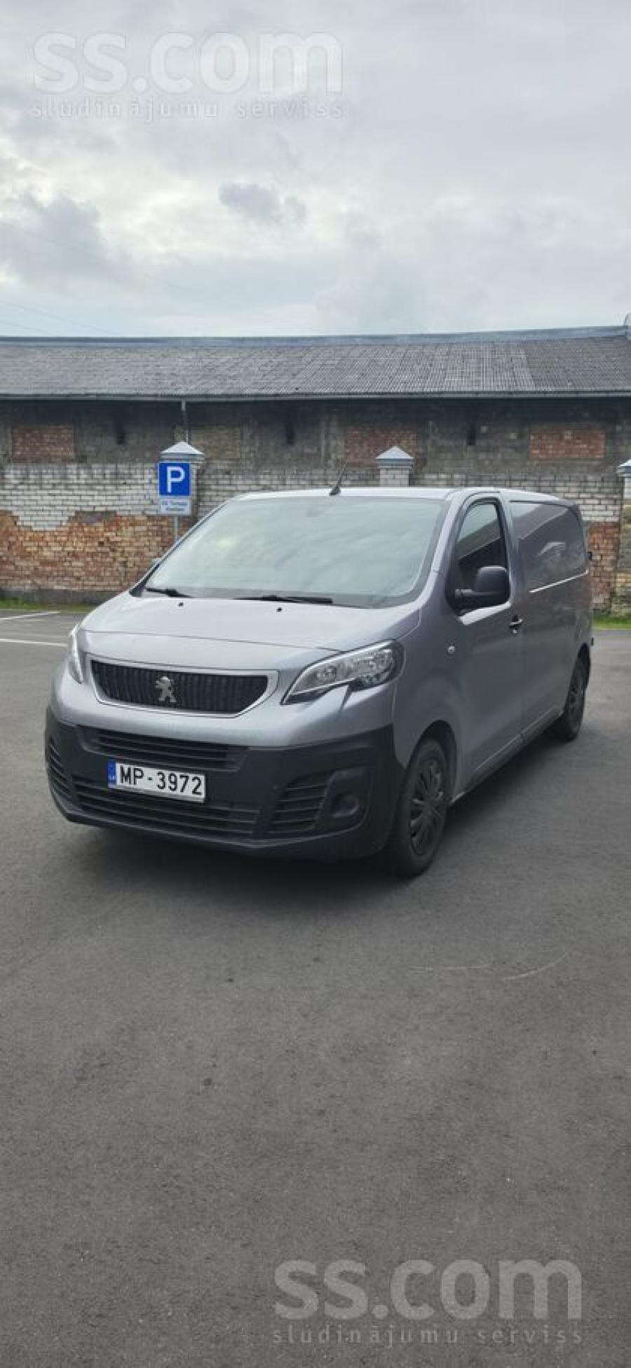 Grey Peugeot Expert 2020 in Riga, with an engine capacity of 1.50 L and mileage of 324 thousand km for 10800 €, photo 1 on AUTOMOTO.COM.LV