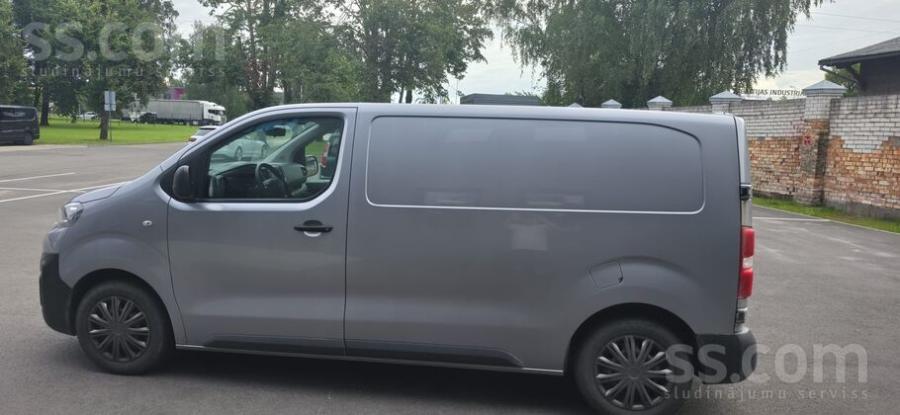 Grey Peugeot Expert 2020 in Riga, with an engine capacity of 1.50 L and mileage of 324 thousand km for 10800 €, photo 7 on AUTOMOTO.COM.LV