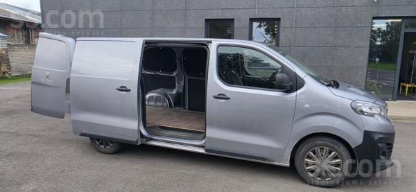 Pelēks Peugeot Expert 2020 Rīga, ar dzinēja tilpumu 1.50 L un nobraukumu 324 tūkst. km par 10800 €, foto 9 vietnē AUTOMOTO.COM.LV