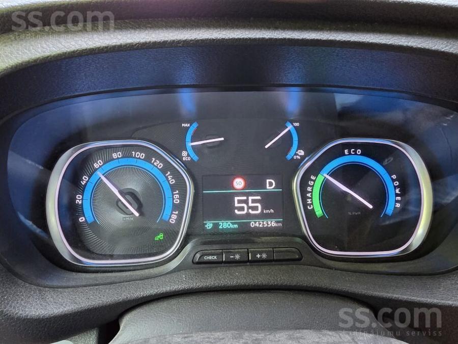 Pelēks Peugeot Expert 2022 Rīga, ar dzinēja tilpumu 0.00 L un nobraukumu 55 tūkst. km par 25000 €, foto 6 vietnē AUTOMOTO.COM.LV