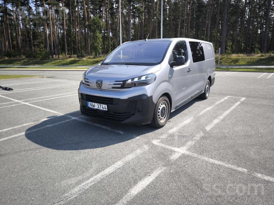 Grey Peugeot Expert 2024 in Riga, with an engine capacity of 2.00 L and mileage of 38 thousand km for 31900 €, photo 1 on AUTOMOTO.COM.LV