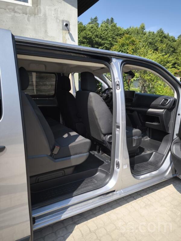 Grey Peugeot Expert 2024 in Riga, with an engine capacity of 2.00 L and mileage of 38 thousand km for 31900 €, photo 9 on AUTOMOTO.COM.LV