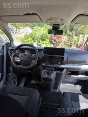 Grey Peugeot Expert 2024 in Riga, with an engine capacity of 2.00 L and mileage of 38 thousand km for 31900 €, photo 13 on AUTOMOTO.COM.LV