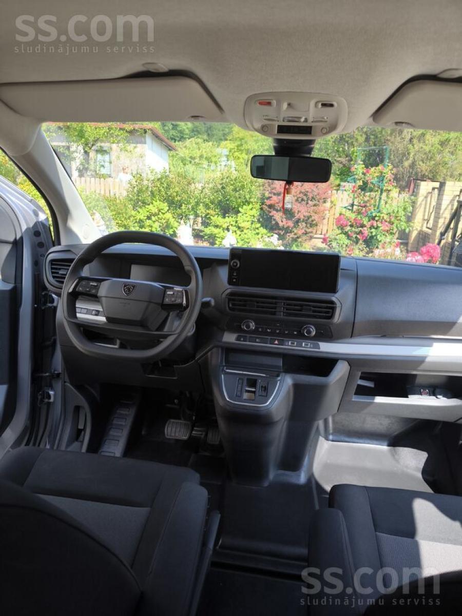 Grey Peugeot Expert 2024 in Riga, with an engine capacity of 2.00 L and mileage of 38 thousand km for 31900 €, photo 13 on AUTOMOTO.COM.LV