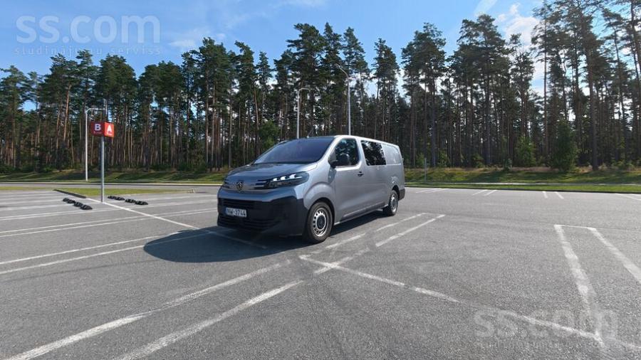 Grey Peugeot Expert 2024 in Riga, with an engine capacity of 2.00 L and mileage of 38 thousand km for 31900 €, photo 27 on AUTOMOTO.COM.LV