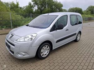 Grey Peugeot Expert 2008 in Marijampole, with an engine capacity of 1.60 L and mileage of 141 thousand km for 2700 €, photo  on AUTOMOTO.COM.LV