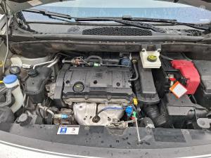 Pelēks Peugeot Expert 2008 Marijampole, ar dzinēja tilpumu 1.60 L un nobraukumu 141 tūkst. km par 2700 €, foto 13 vietnē AUTOMOTO.COM.LV