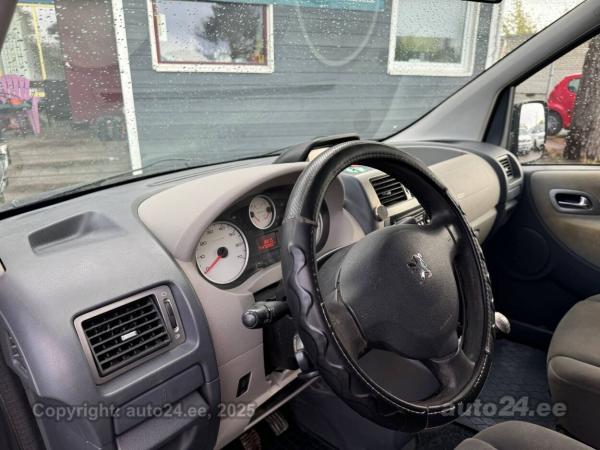 Pelēks Peugeot Expert 2008 Tallina, ar dzinēja tilpumu 2.00 L un nobraukumu 481 tūkst. km par 2500 €, foto 11 vietnē AUTOMOTO.COM.LV