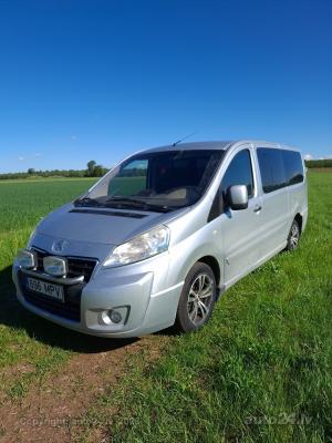 Grey Peugeot Expert 2013 in Tallinn, with an engine capacity of 2.00 L and mileage of 290 thousand km for 7900 €, photo 3 on AUTOMOTO.COM.LV