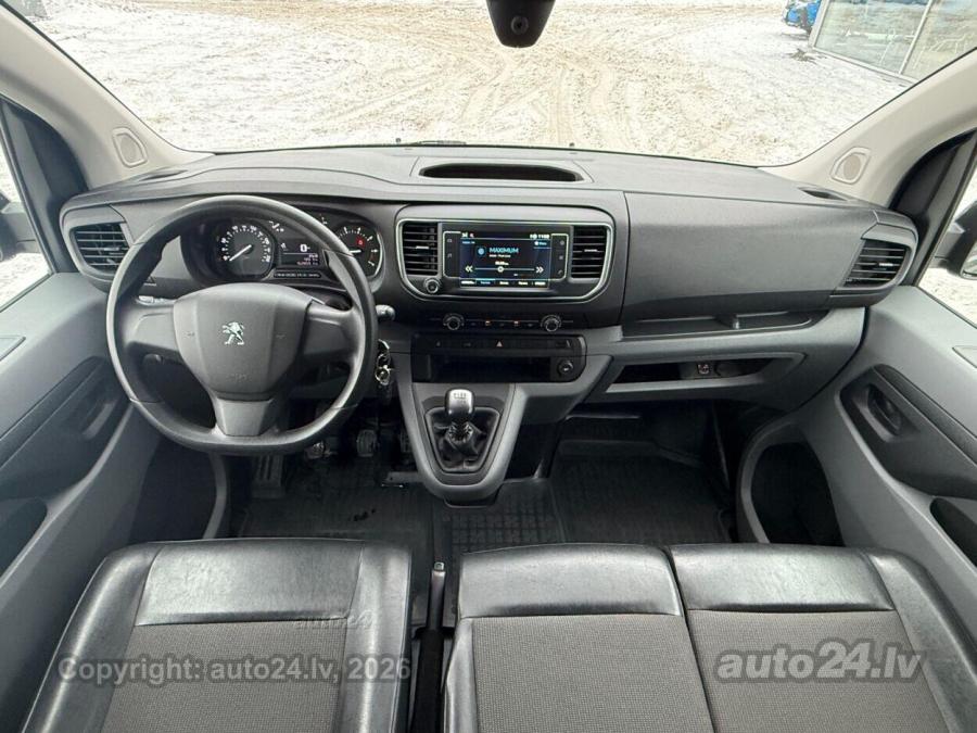 Grey Peugeot Expert 2022 in Johvi, with an engine capacity of 2.00 L and mileage of 163 thousand km for 24900 €, photo 11 on AUTOMOTO.COM.LV