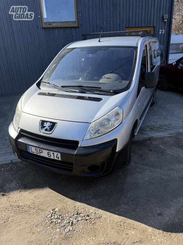 Peugeot Expert 2009 in Vilnius, with an engine capacity of 2.00 L and mileage of 358 thousand km for 3350 €, photo 1 on AUTOMOTO.COM.LV