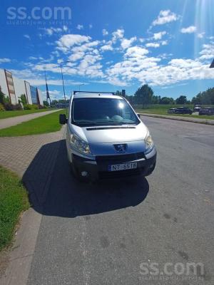 Peugeot Expert 2010 Rīga, ar dzinēja tilpumu 2.00 L un nobraukumu 247 tūkst. km par 2900 €, foto 4 vietnē AUTOMOTO.COM.LV