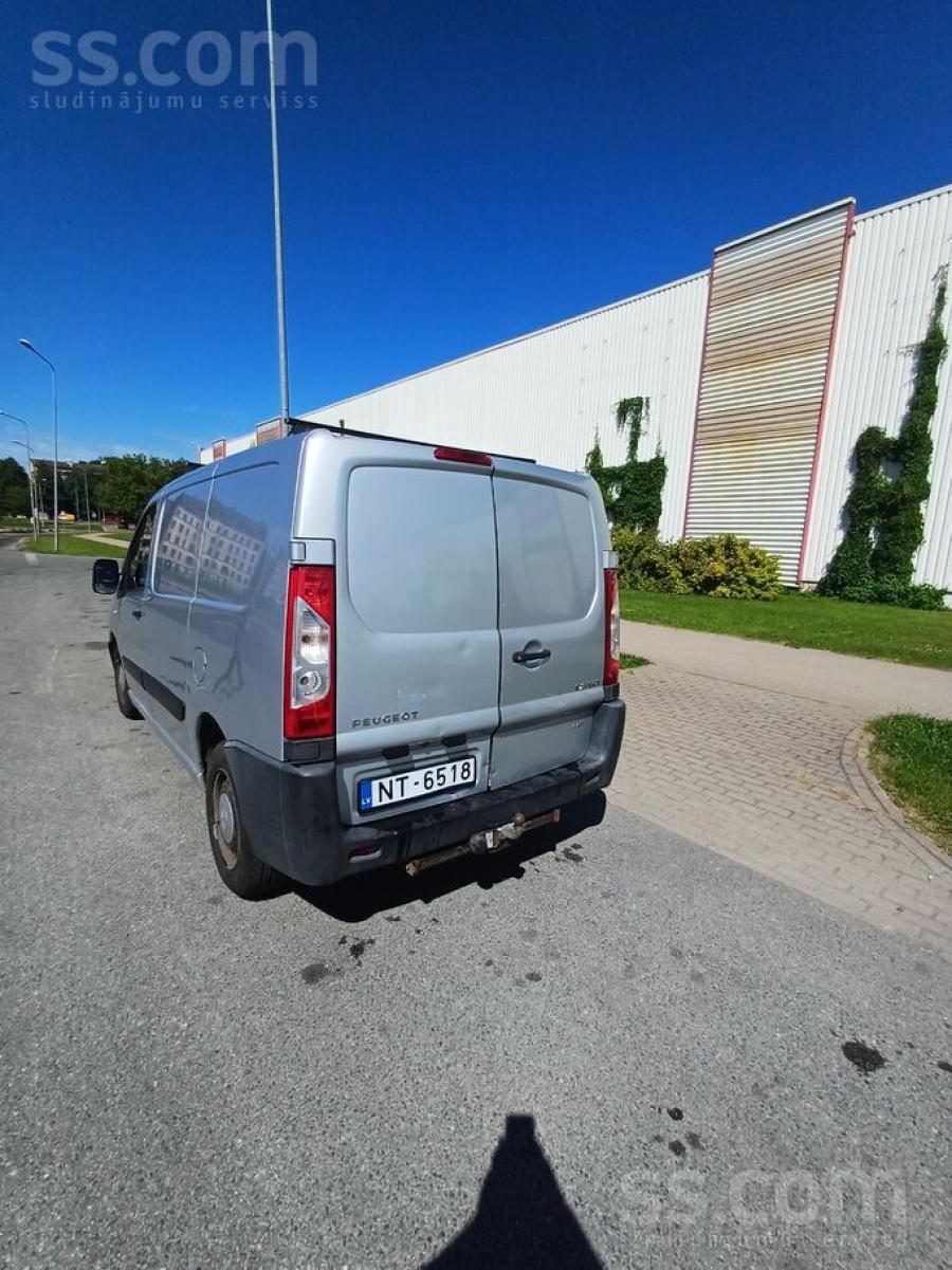Peugeot Expert 2010 Rīga, ar dzinēja tilpumu 2.00 L un nobraukumu 247 tūkst. km par 2900 €, foto 5 vietnē AUTOMOTO.COM.LV
