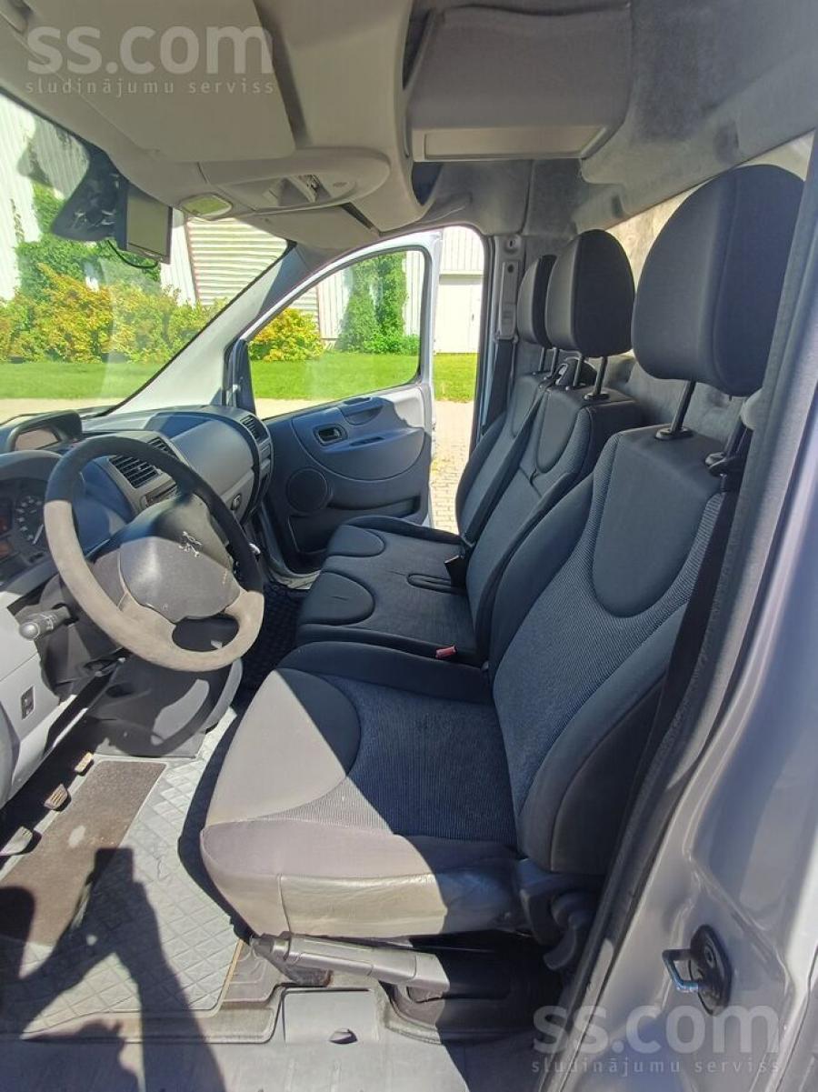 Peugeot Expert 2010 Rīga, ar dzinēja tilpumu 2.00 L un nobraukumu 247 tūkst. km par 2900 €, foto 14 vietnē AUTOMOTO.COM.LV