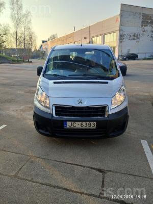 Peugeot Expert 2012 Rīga, ar dzinēja tilpumu 2.00 L un nobraukumu 179 tūkst. km par 5900 €, foto 2 vietnē AUTOMOTO.COM.LV