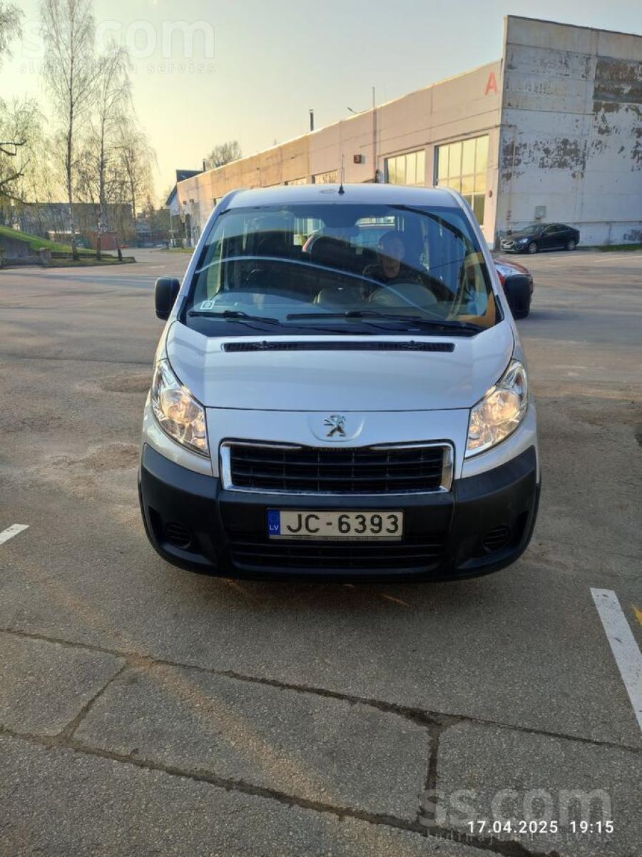Peugeot Expert 2012 Rīga, ar dzinēja tilpumu 2.00 L un nobraukumu 179 tūkst. km par 5900 €, foto 2 vietnē AUTOMOTO.COM.LV
