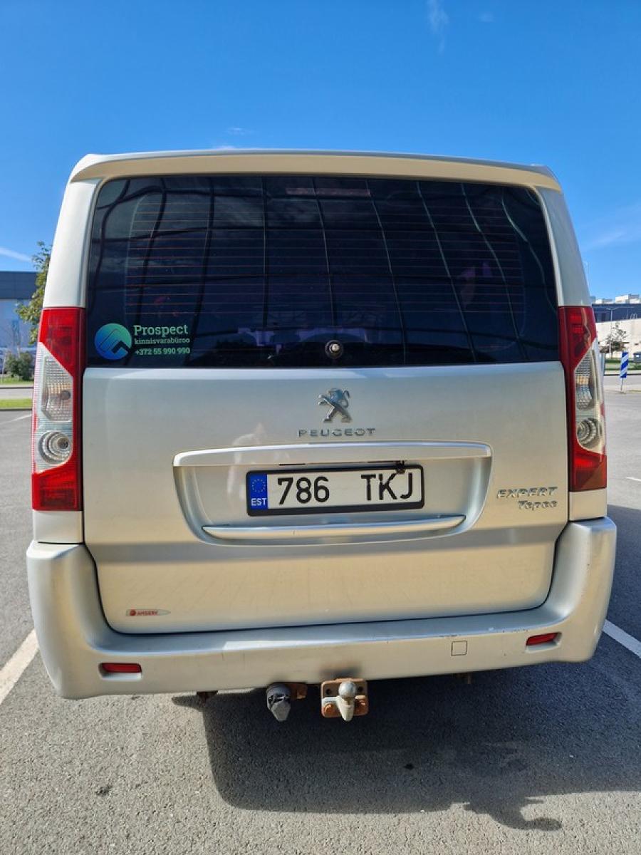 Peugeot Expert 2013 in Tallinn, with an engine capacity of 2.00 L and mileage of 197 thousand km for 6999 €, photo 17 on AUTOMOTO.COM.LV