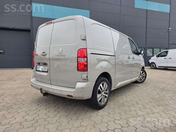 Peugeot Expert 2019 in Riga, with an engine capacity of 2.00 L and mileage of 180 thousand km for 11099 €, photo 3 on AUTOMOTO.COM.LV
